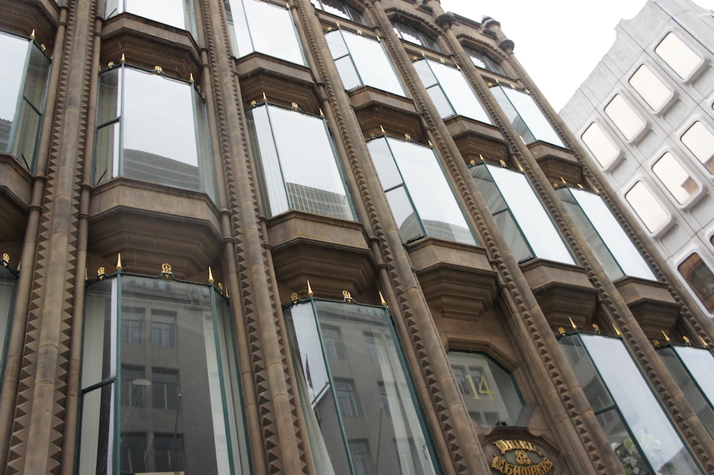 Oriel Chamber – Museum in a Box