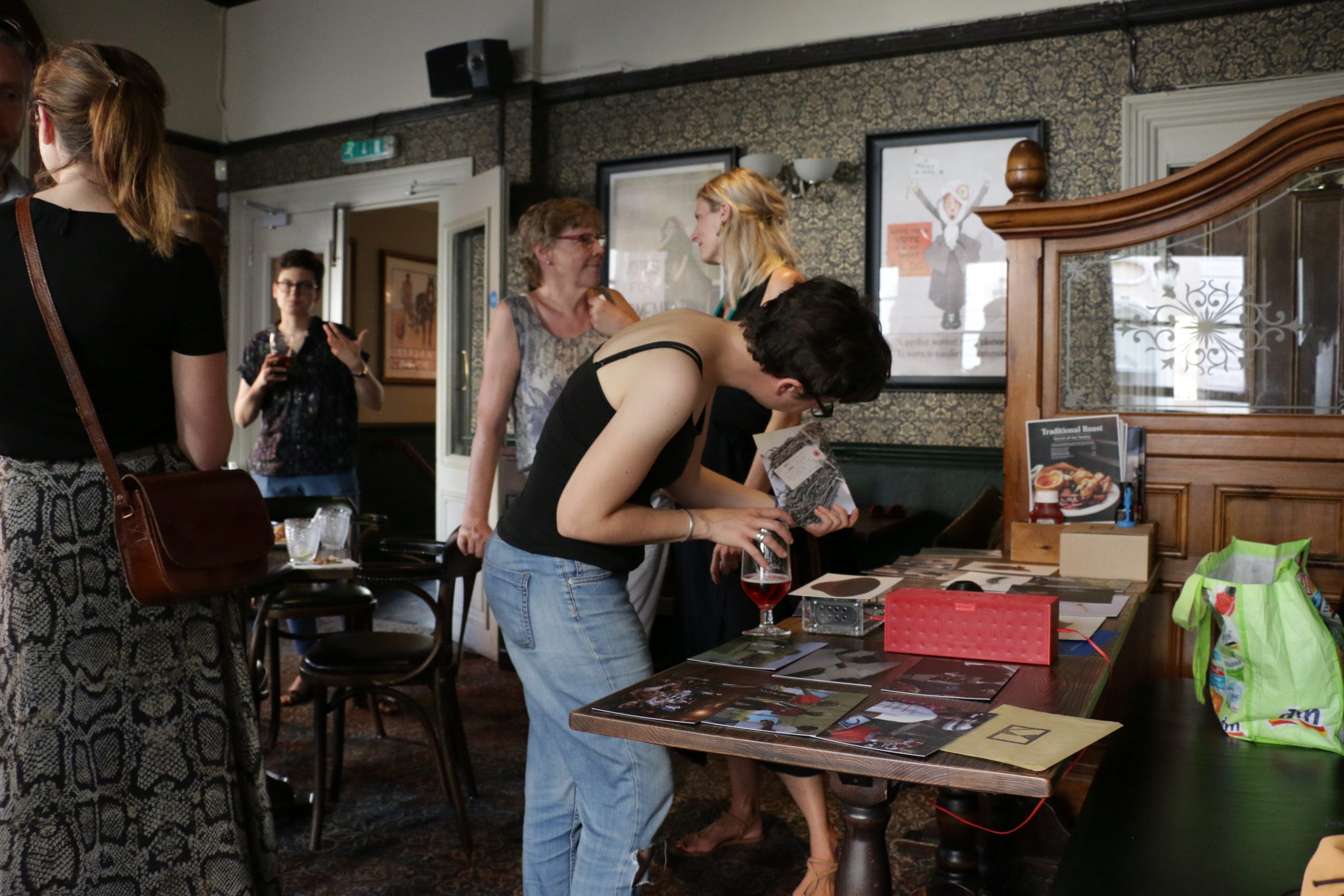 Museum in a Box – A small, friendly device you put museum objects on to ...